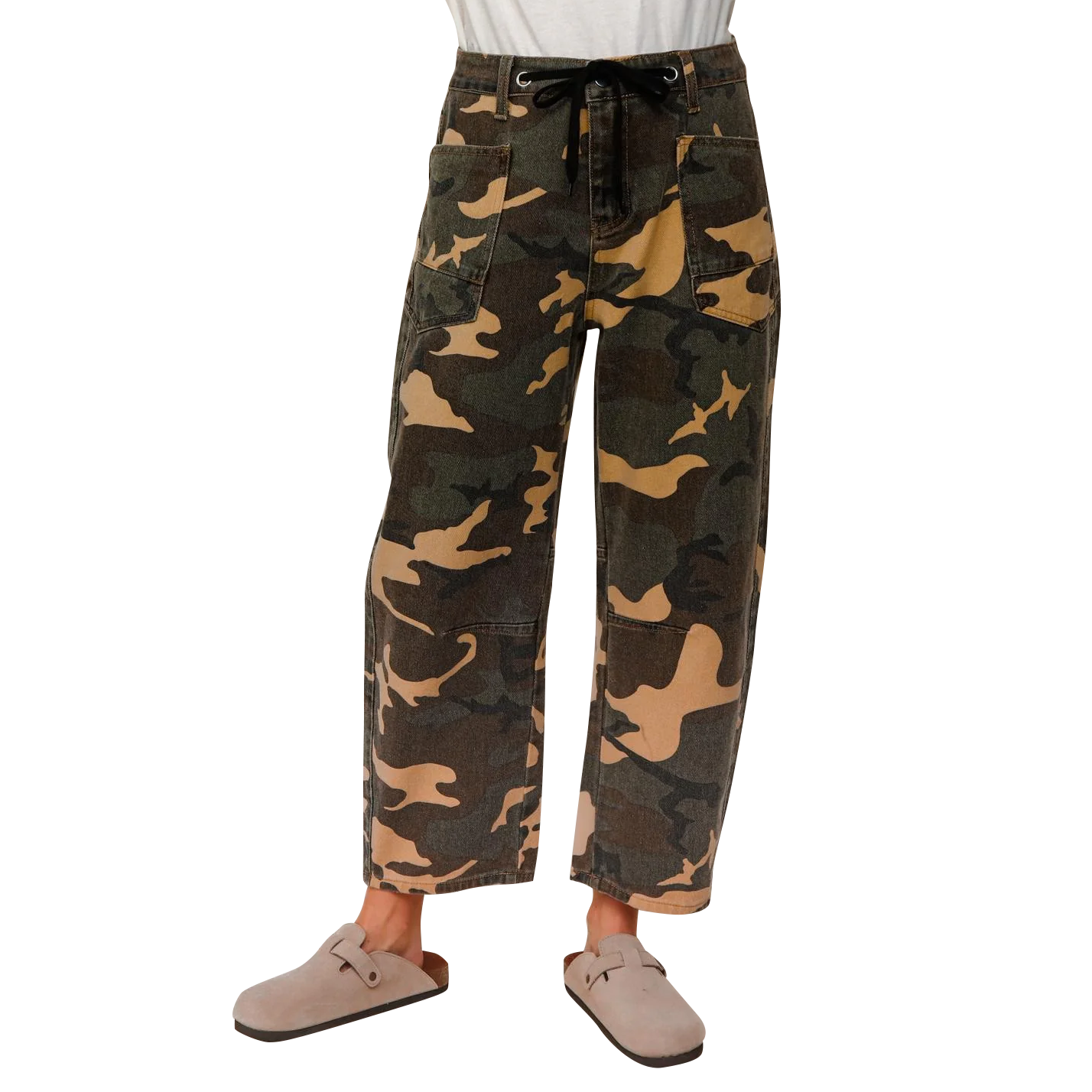 Women's Camo Print Relaxed Fit Mid-Rise Boyfriend Jeans Haptics