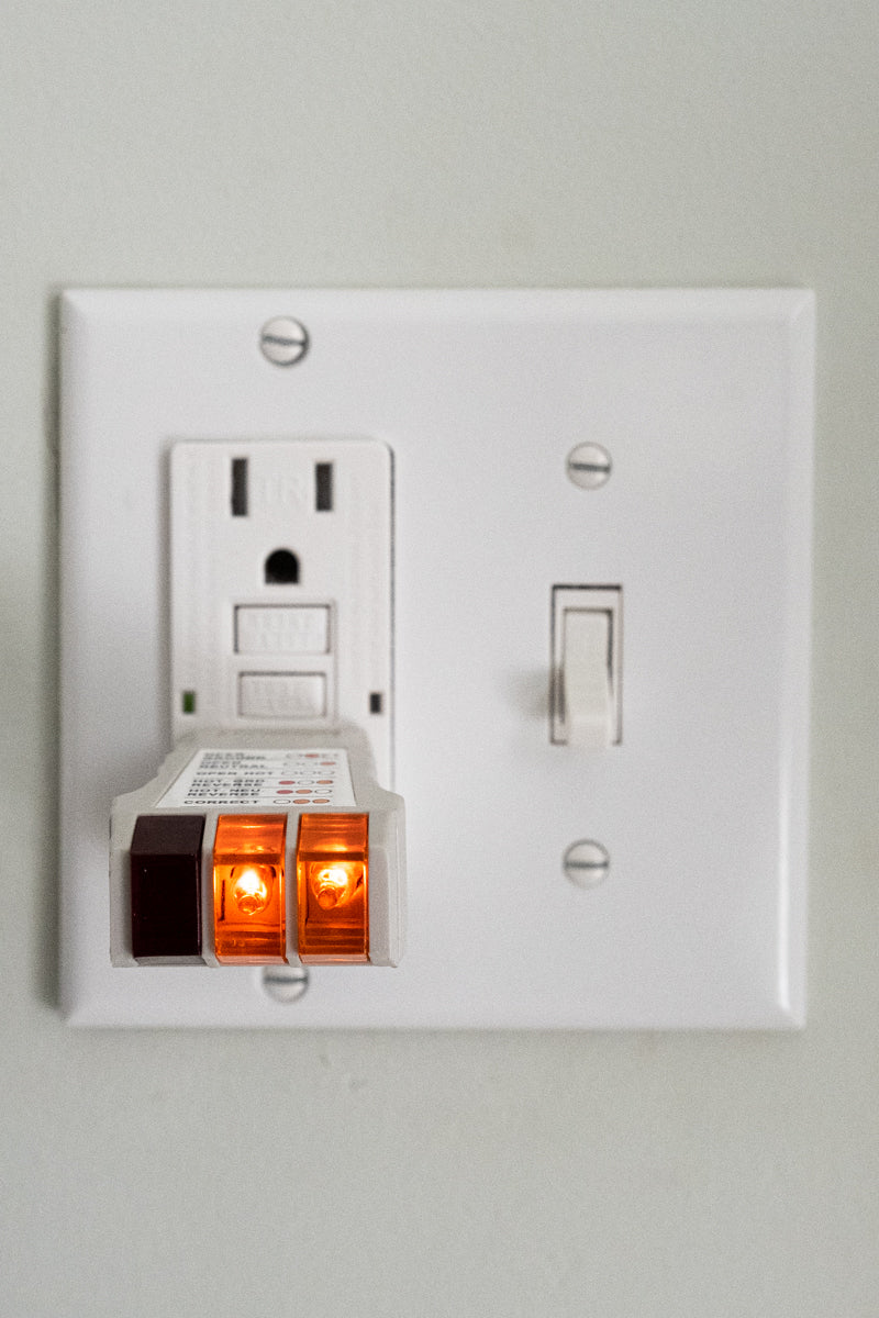 Earthing Outlet Checker - Check if your plug is Grounded!